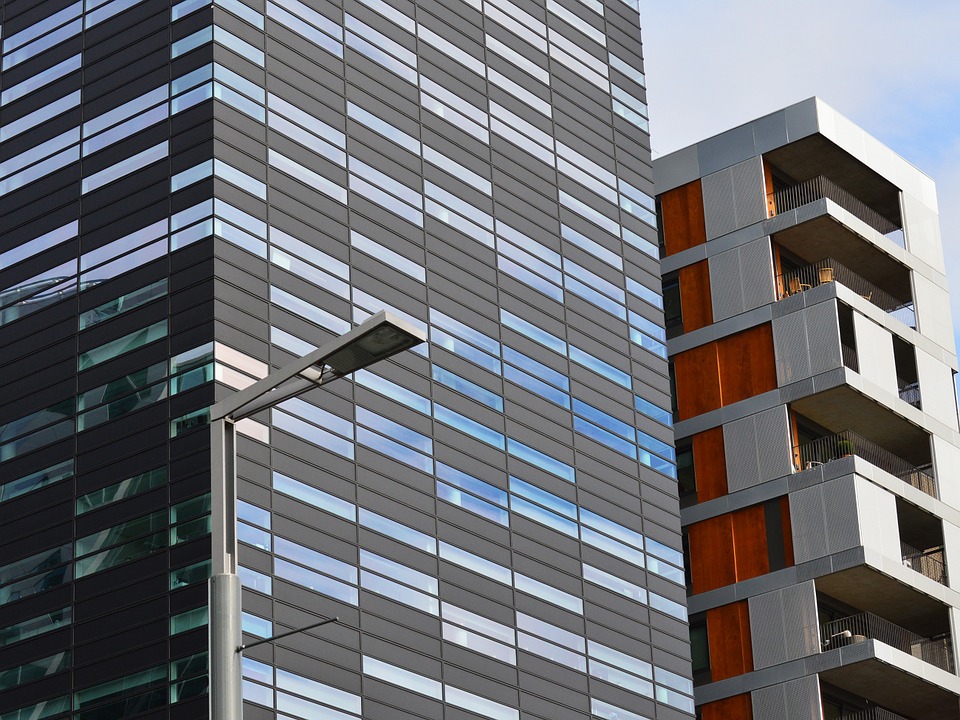 The pros and cons of buying or leasing commercial property The pros and cons of buying or leasing commercial property